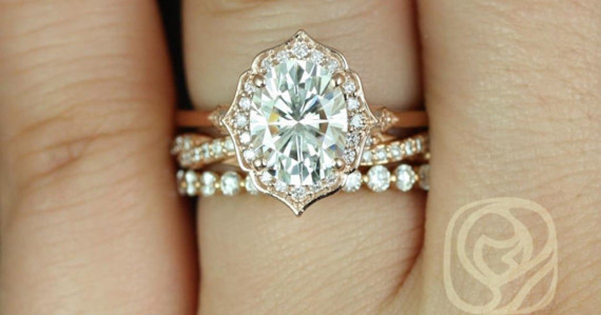 14 Stunning Stackable Ring Sets For The Modern Bride | HuffPost Life