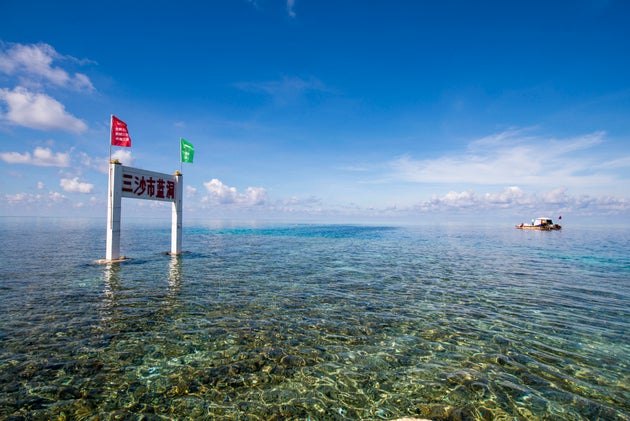 The World's Deepest Blue Hole Discovered In The South China Sea ...