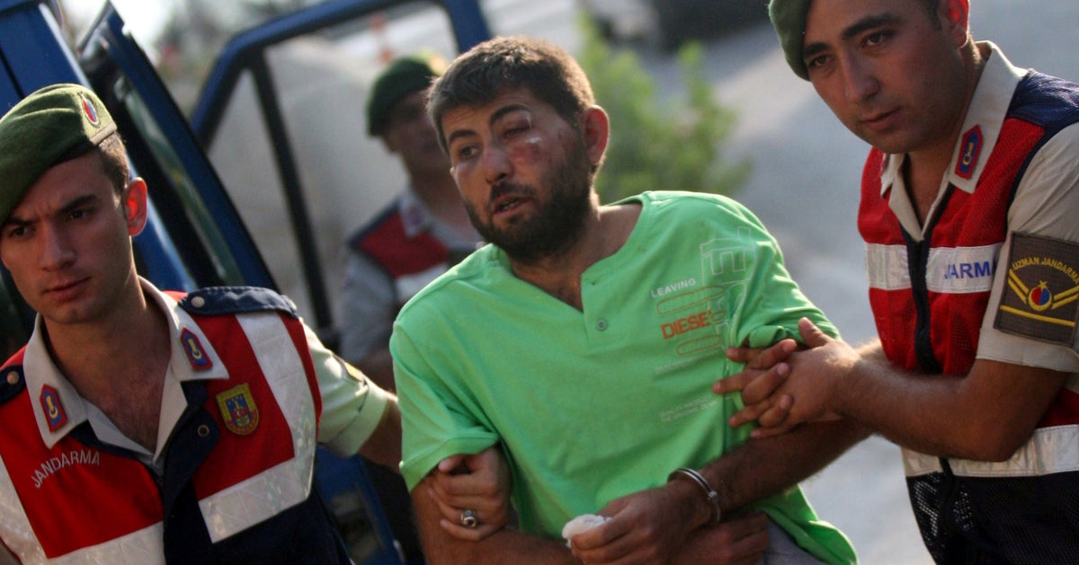 Turkey Captures Rebel Commandos Who Tried To Seize Erdogan During Coup ...