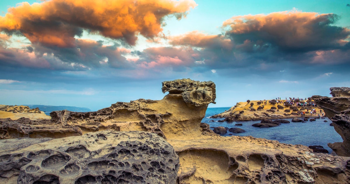 Earth Meets Mars In Taiwan's Otherworldly Yehliu Geopark | HuffPost Life