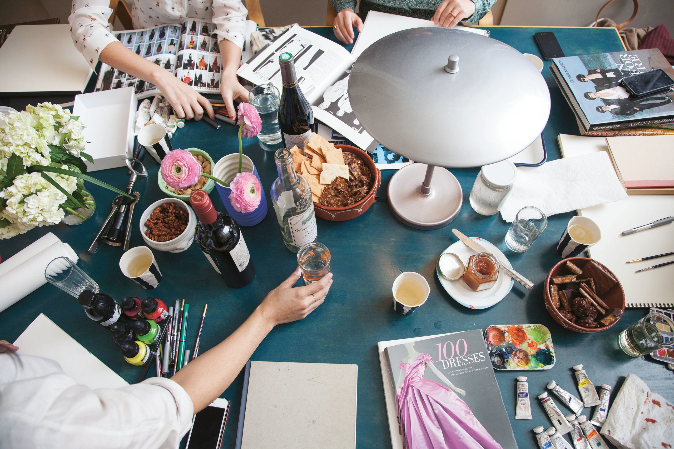 Here's Your Handy Guide To Organizing A Ladies Drawing Night | HuffPost ...