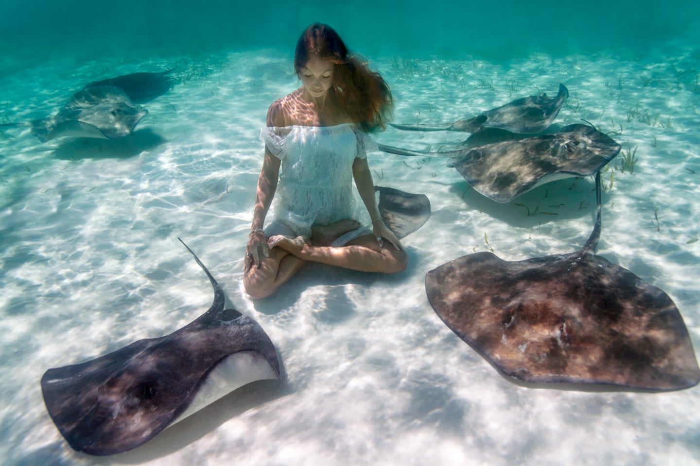 These Underwater Yoga Photos Prove The Practice Is Truly Magical ...