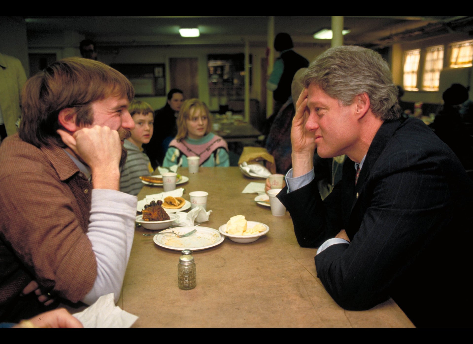 Bill Clinton Receives 'Father Of The Year' Award From National Father's ...
