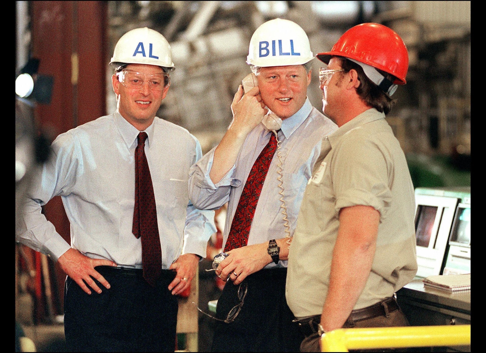 Bill Clinton Receives 'Father Of The Year' Award From National Father's ...