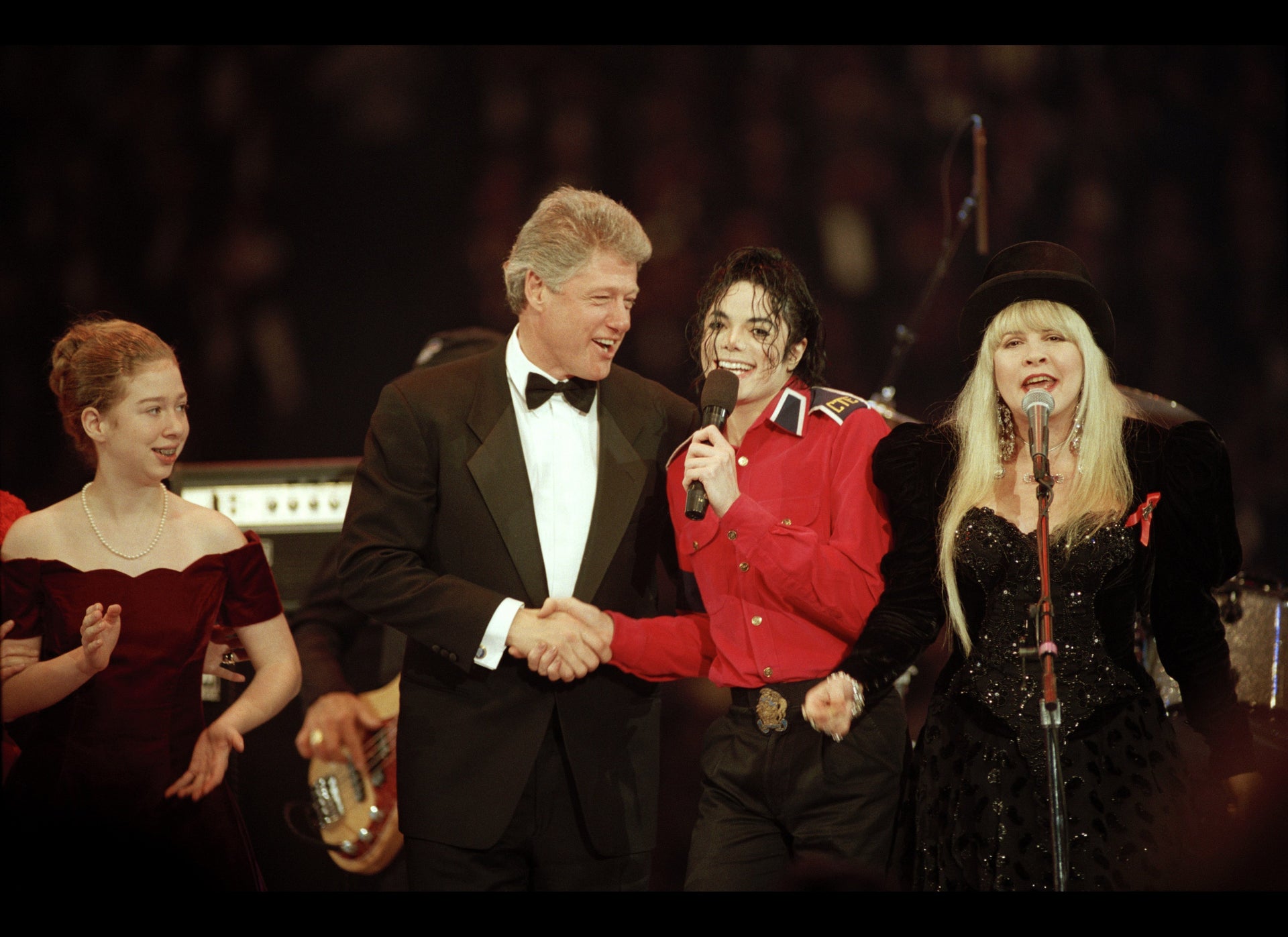 Bill Clinton Receives 'Father Of The Year' Award From National Father's ...