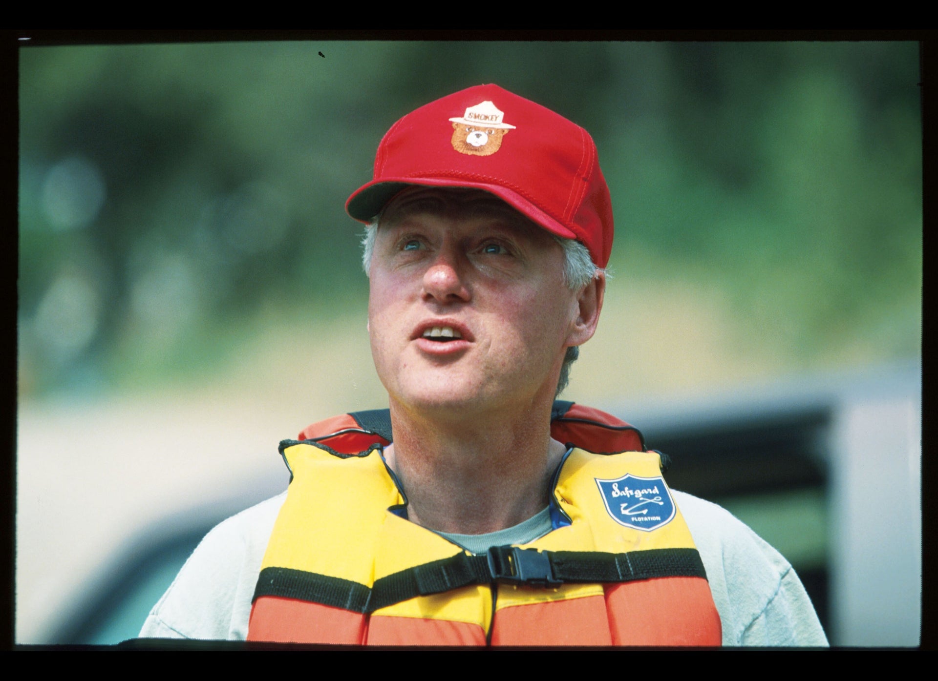 Bill Clinton Receives 'Father Of The Year' Award From National Father's ...