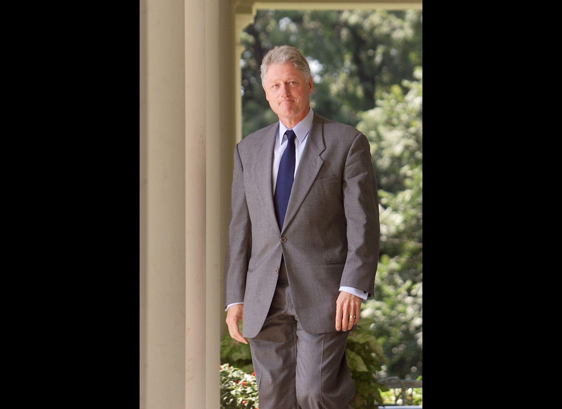 Bill Clinton Receives 'Father Of The Year' Award From National Father's ...
