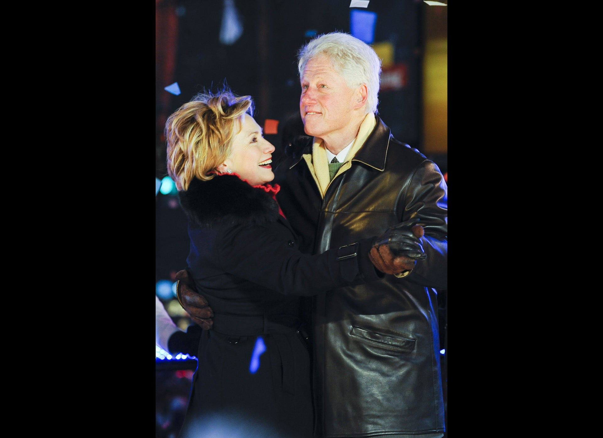 Bill Clinton Receives 'Father Of The Year' Award From National Father's ...