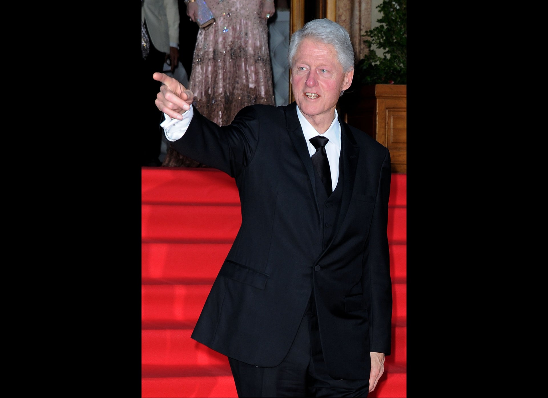 Bill Clinton Receives 'Father Of The Year' Award From National Father's ...
