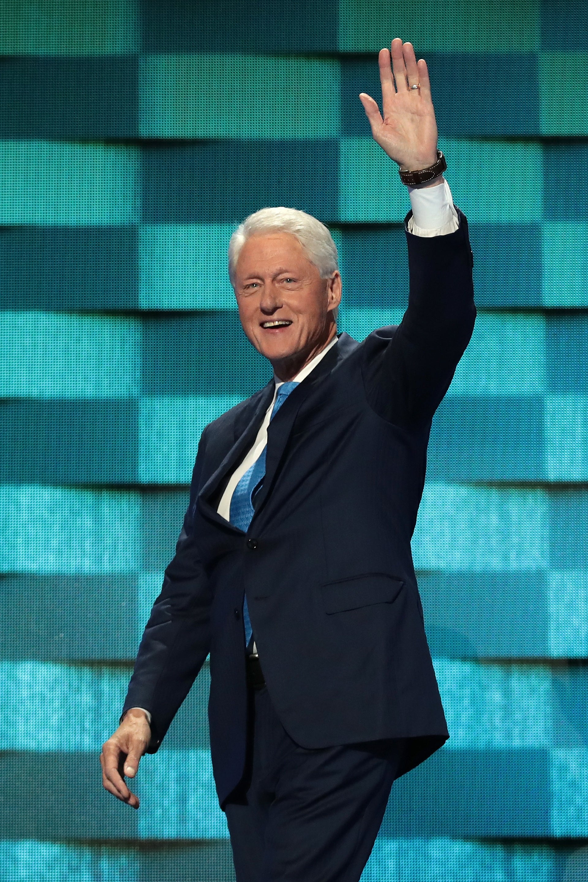 Bill Clinton Receives 'Father Of The Year' Award From National Father's ...