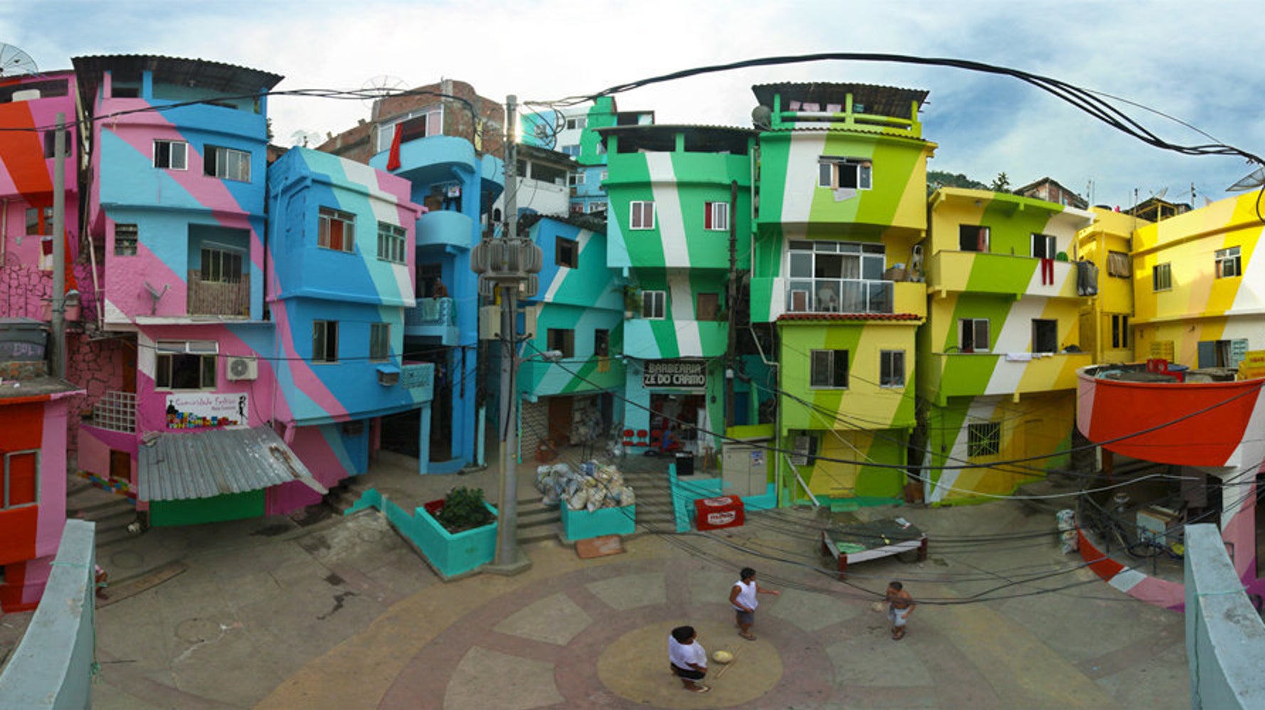 Favela Painting Foundation Is Using Art To Rejuvenate Brazil's Slums ...