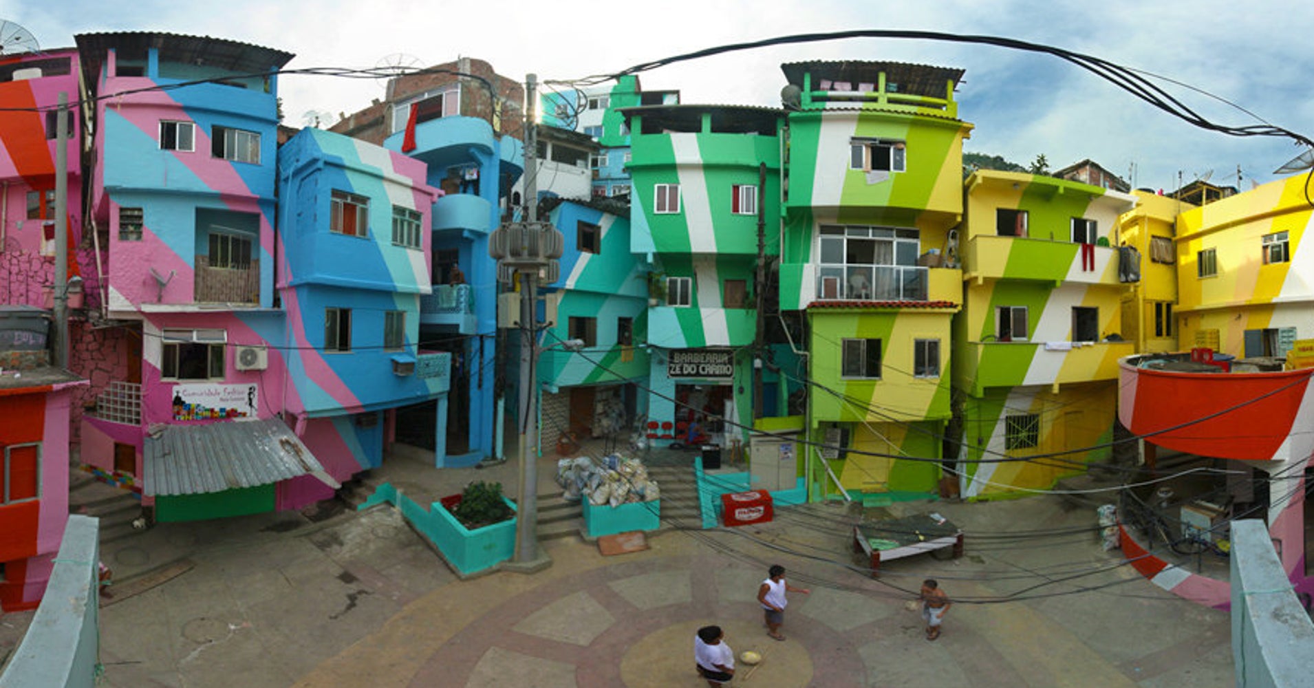 Favela Painting Foundation Is Using Art To Rejuvenate Brazil's Slums ...