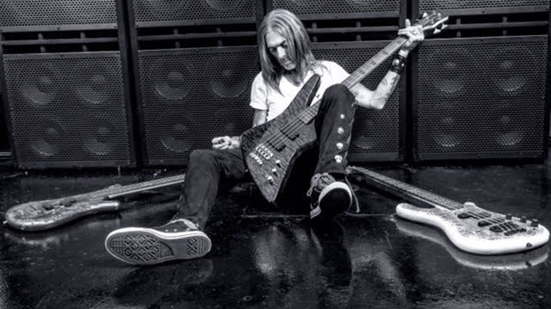 Former PANTERA Bassist REX BROWN To Release SOLO ALBUM | HuffPost