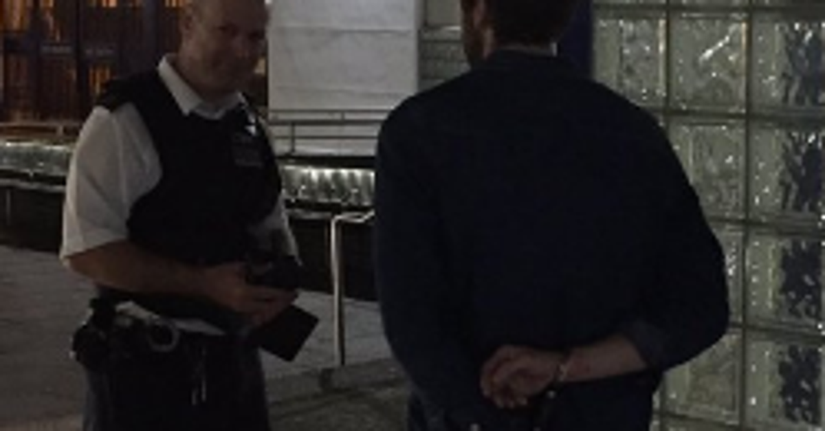 Man Arrested For 'Snorting Cocaine' Outside Lewisham Police Station ...