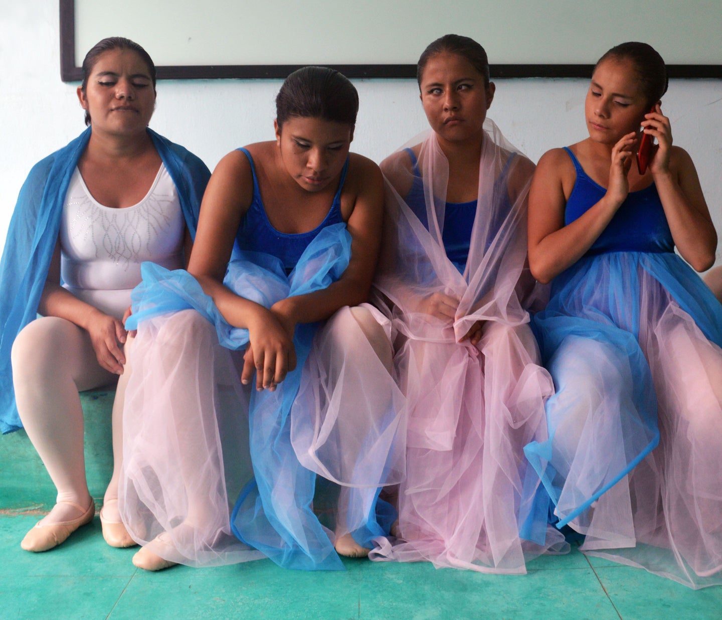 Dancing In The Dark: Ballet For The Blind In Mexico | HuffPost The ...