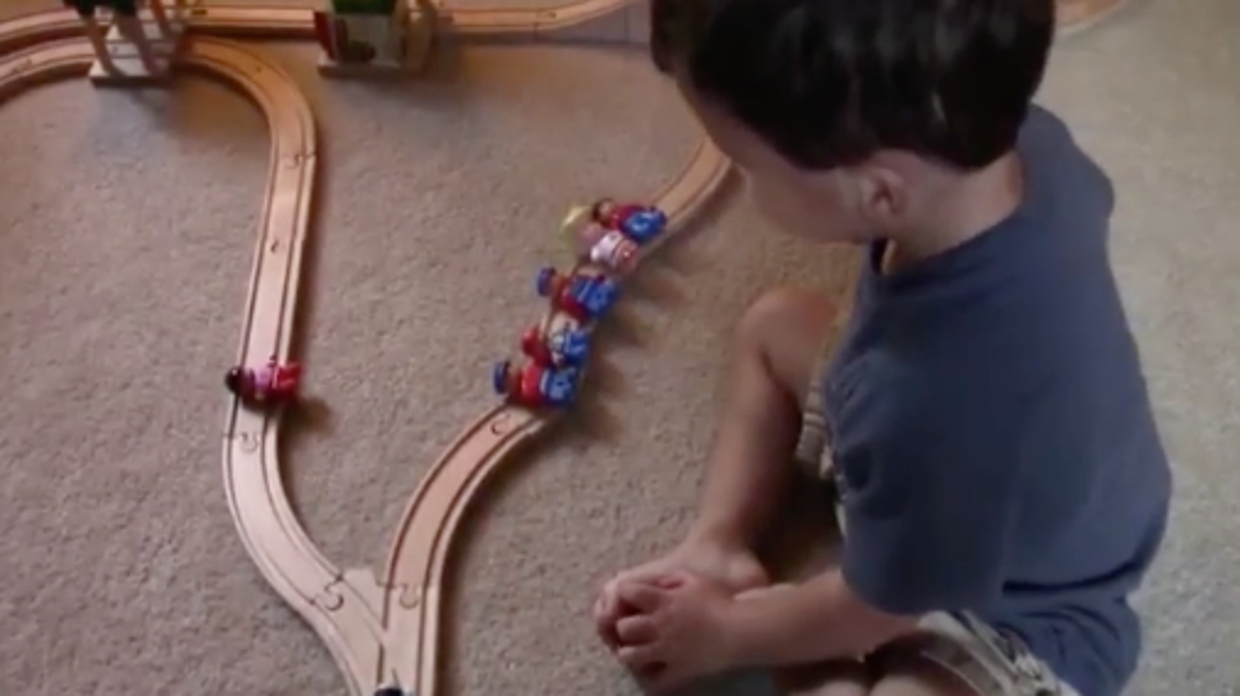 Toddler Tackles Ethical 'Trolley Problem' In The Most Gruesome Way ...