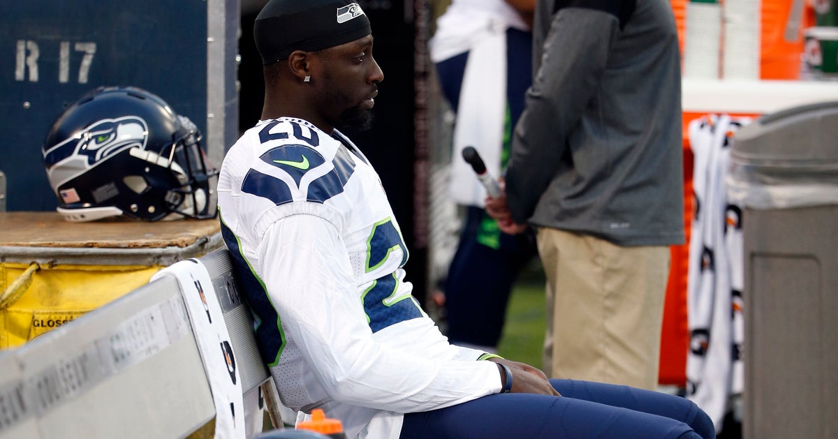 Seattle Seahawks Cornerback Jeremy Lane Sits During National Anthem ...