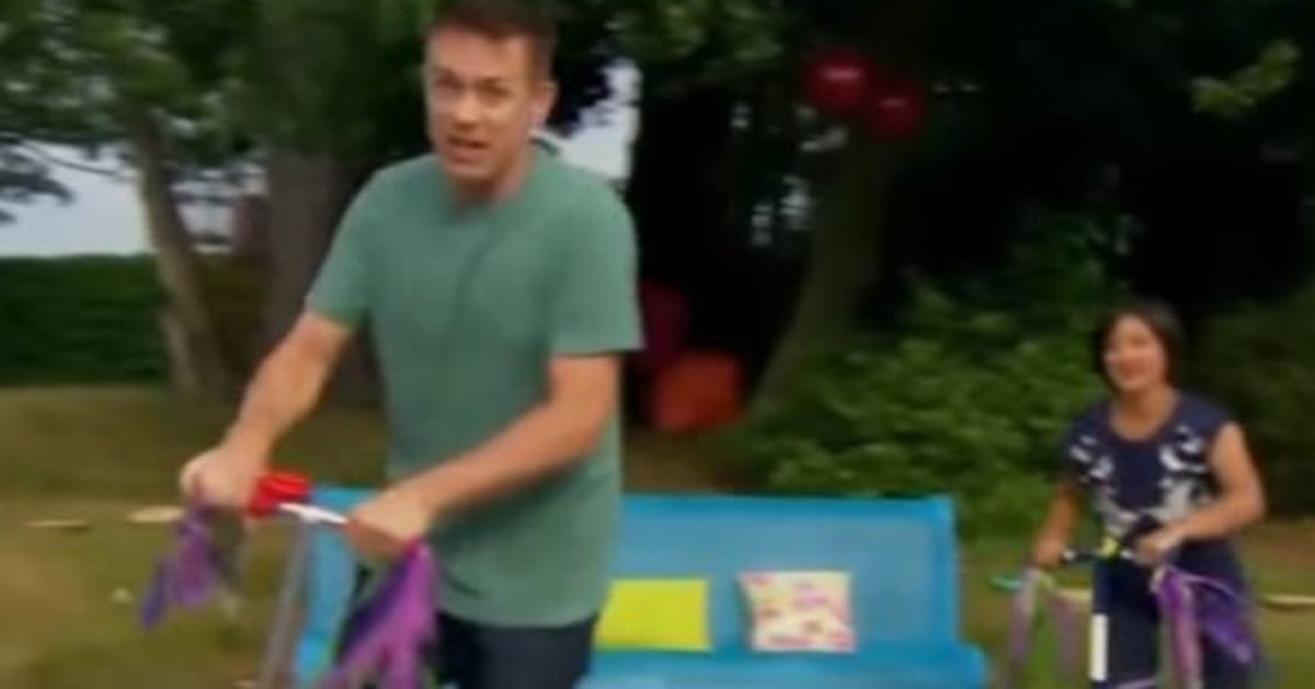 CBeebies Presenter Accused Of Dropping The C-Bomb On ‘Show Me Show Me ...