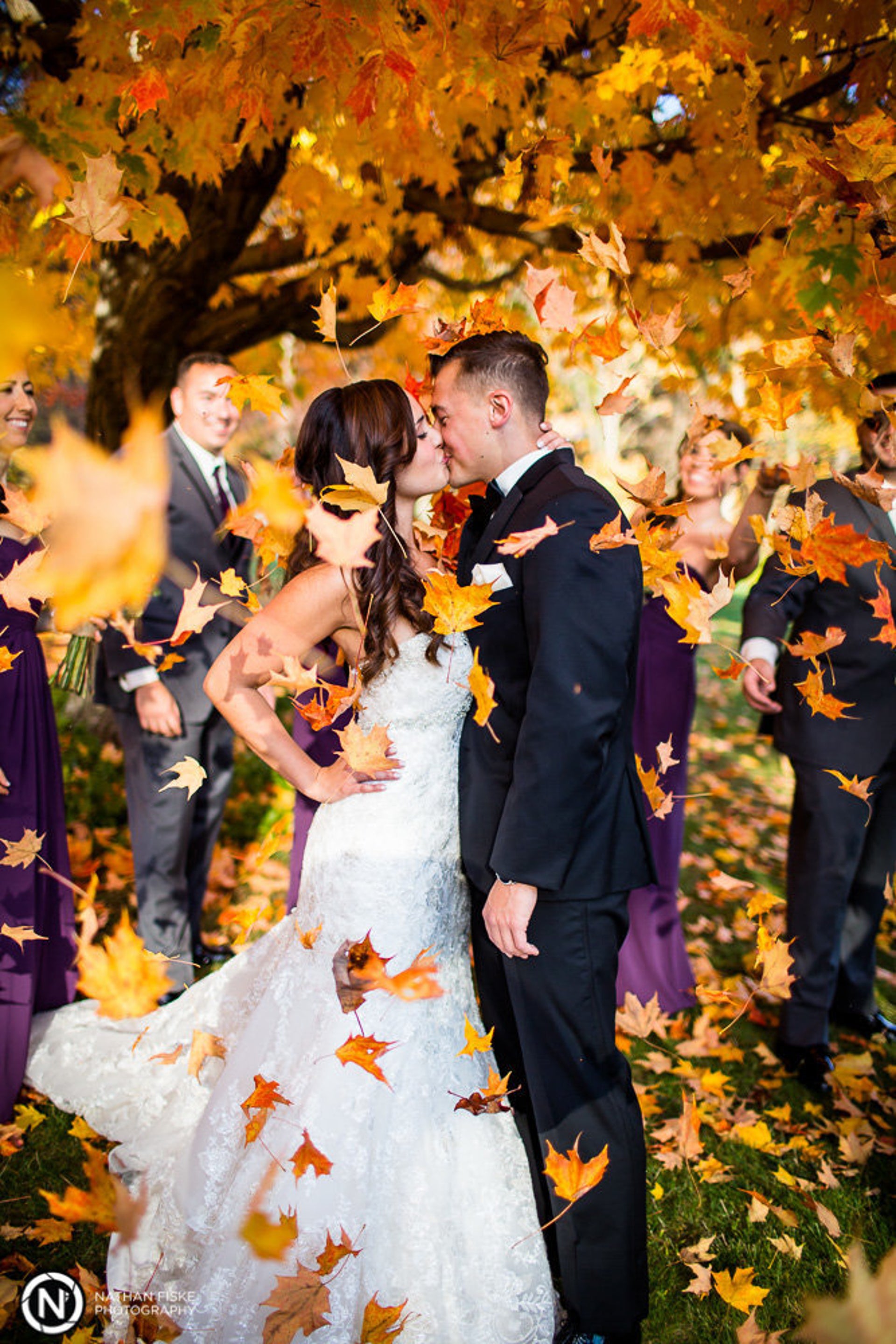 21 Autumn Weddings You're Bound To Fall In Love With | HuffPost Life