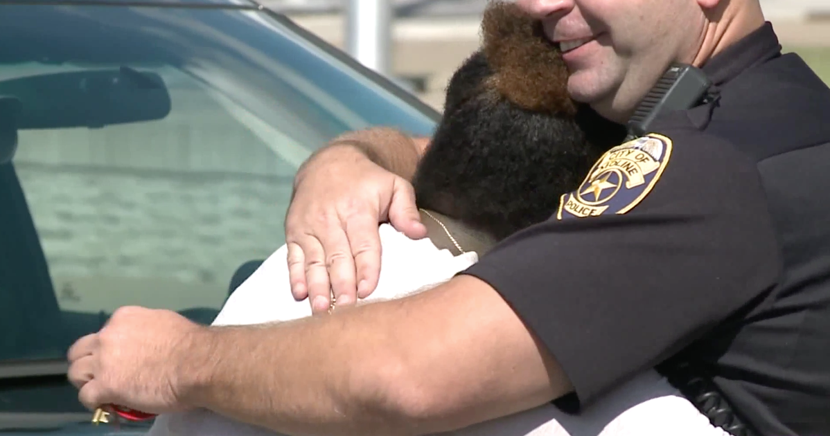 This Police Officer's Act Of Kindness For A Single Mom Is Heartwarming ...