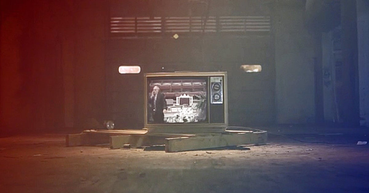 America's Election Cycle Is So Scary That Haunted Houses Are Getting ...