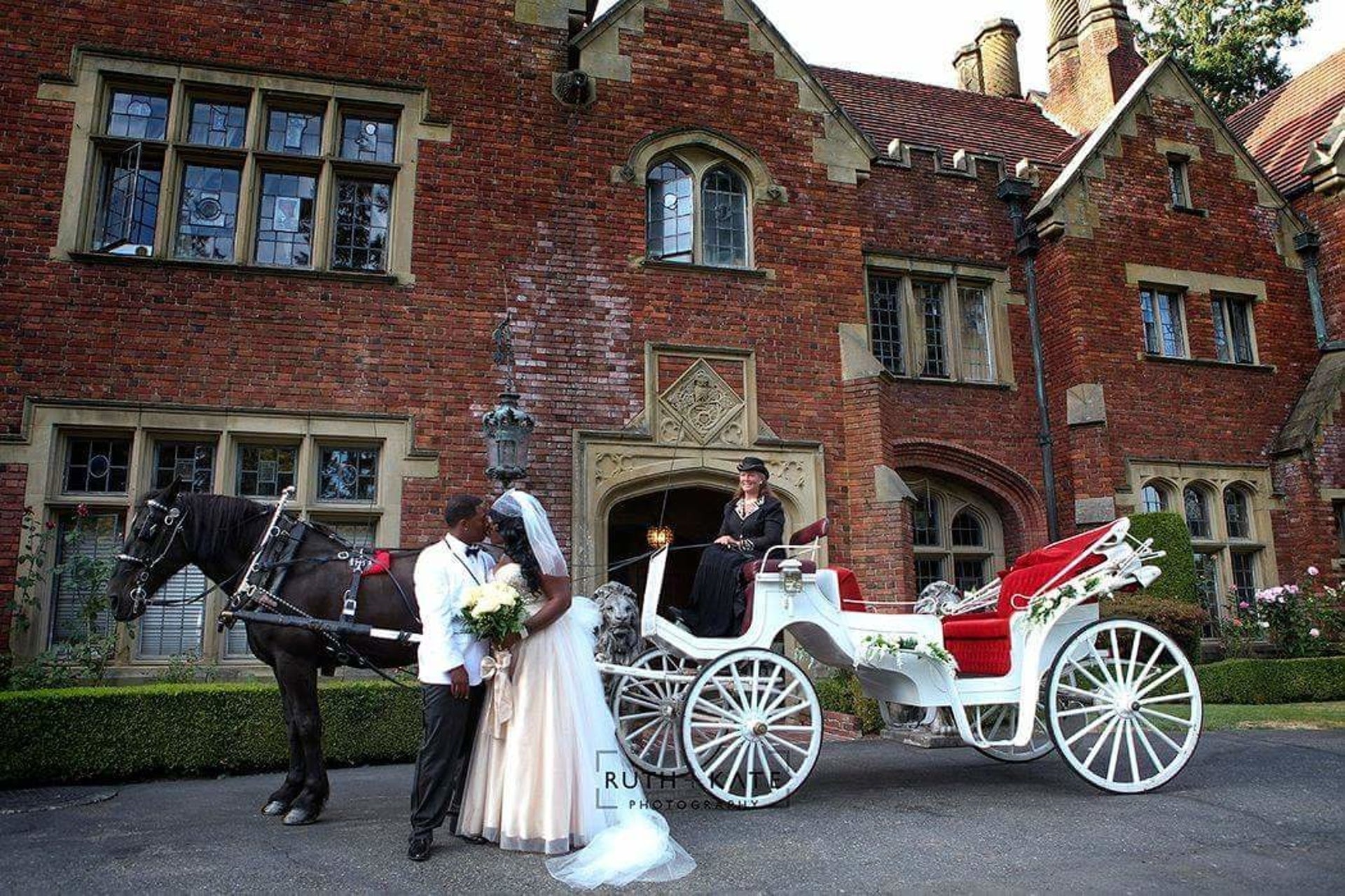 16 Castle Weddings That Took Place Right Here In The U.S. | HuffPost Life