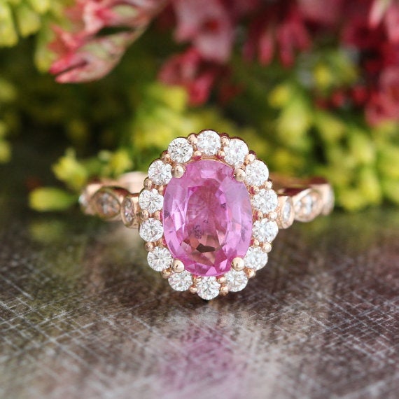 14 Colorful Engagement Rings For Brides Who Want To Stand Out ...