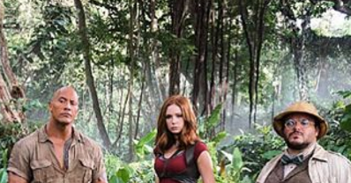First Peek Of 'Jumanji' Reboot Offers A Lesson In What Not To Wear To ...