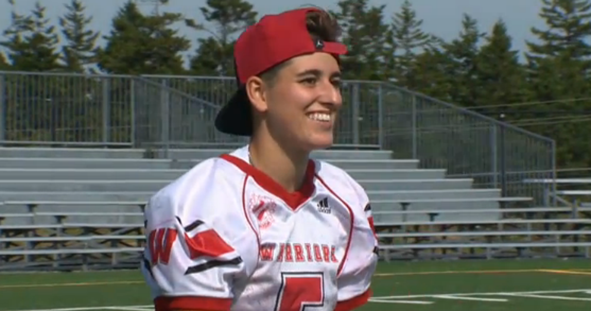 Teen Becomes His School Football Team's First Transgender Player ...