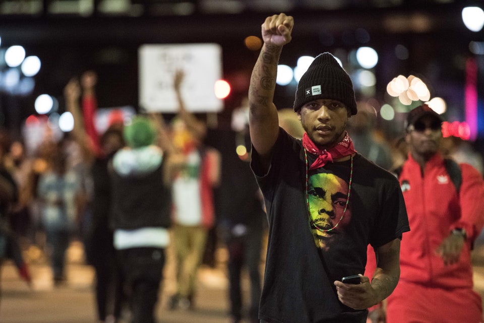 Photos Show Tense Scenes At Charlotte Protests After Police Shooting ...