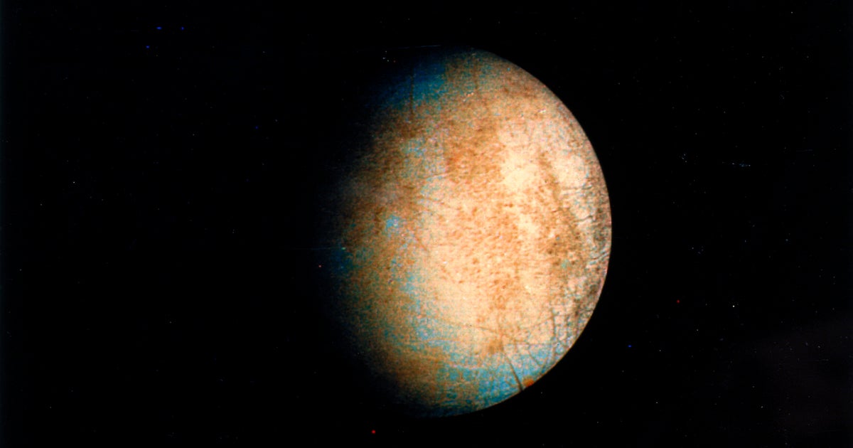 NASA's Hubble Finds Evidence Of 'Water Plumes' Erupting From Europa's ...