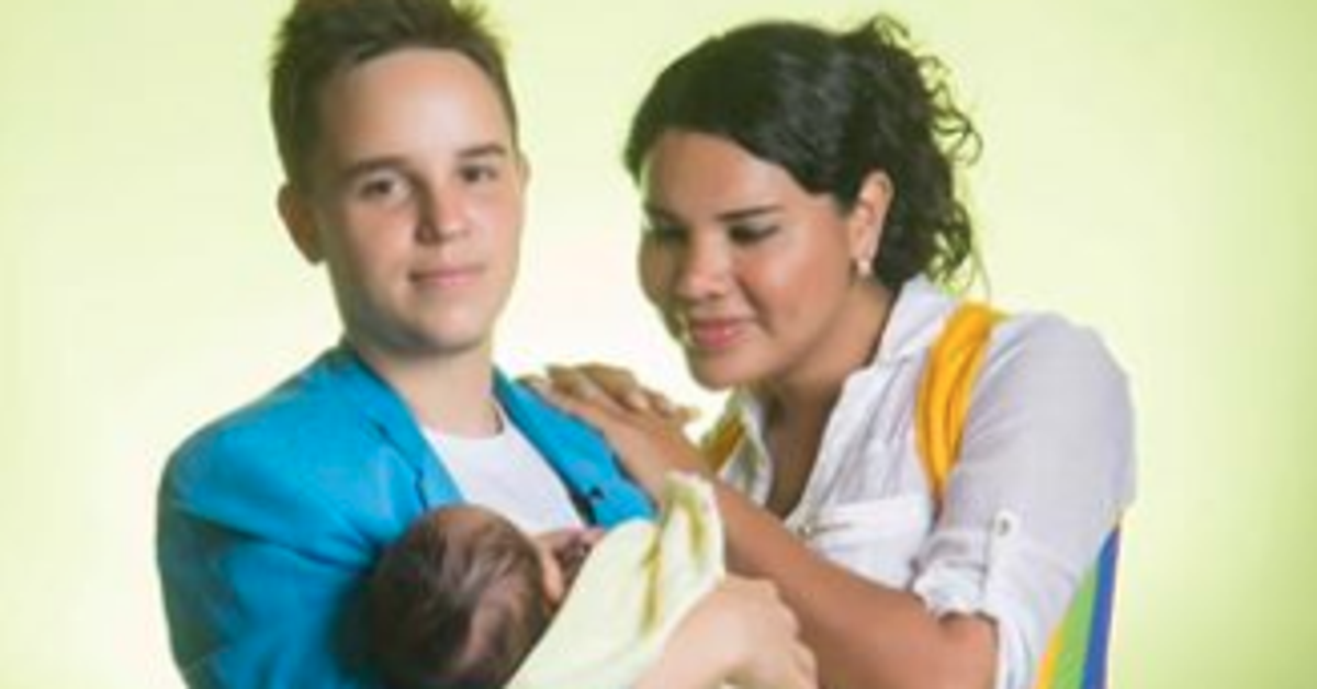 Transgender Couple From Ecuador Makes History As Dad Gives Birth To ...