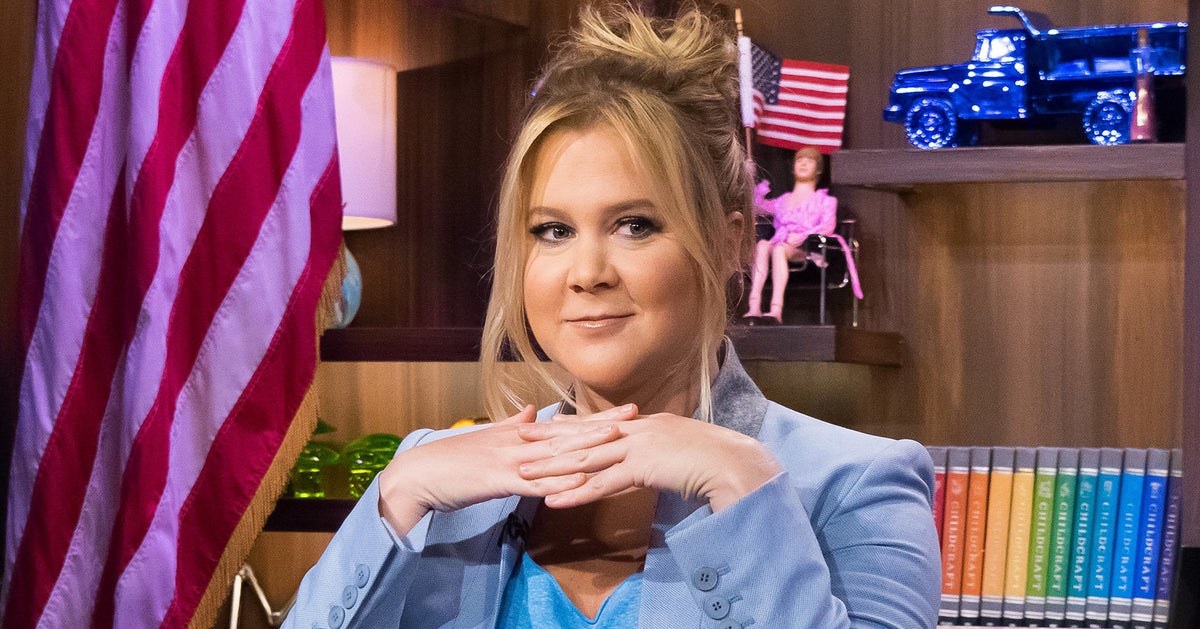 Amy Schumer Wants You To Know She's Not Racist, But Has Room To Grow ...