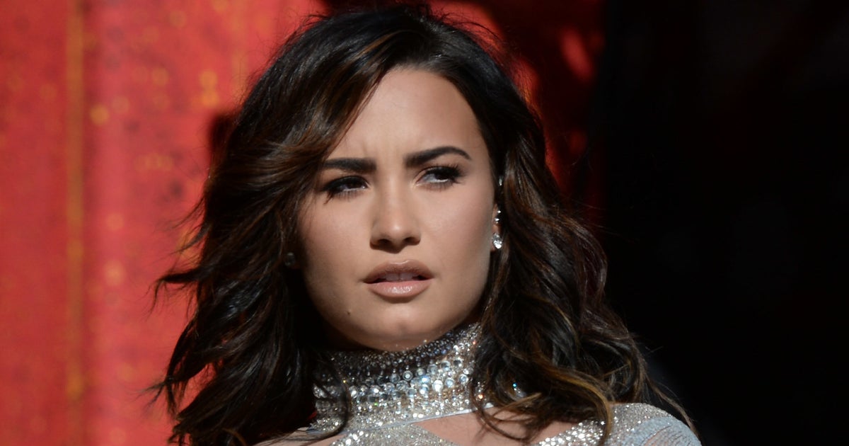 Demi Lovato Goes Off On Lovatic For Drawing Body With Barbie ...