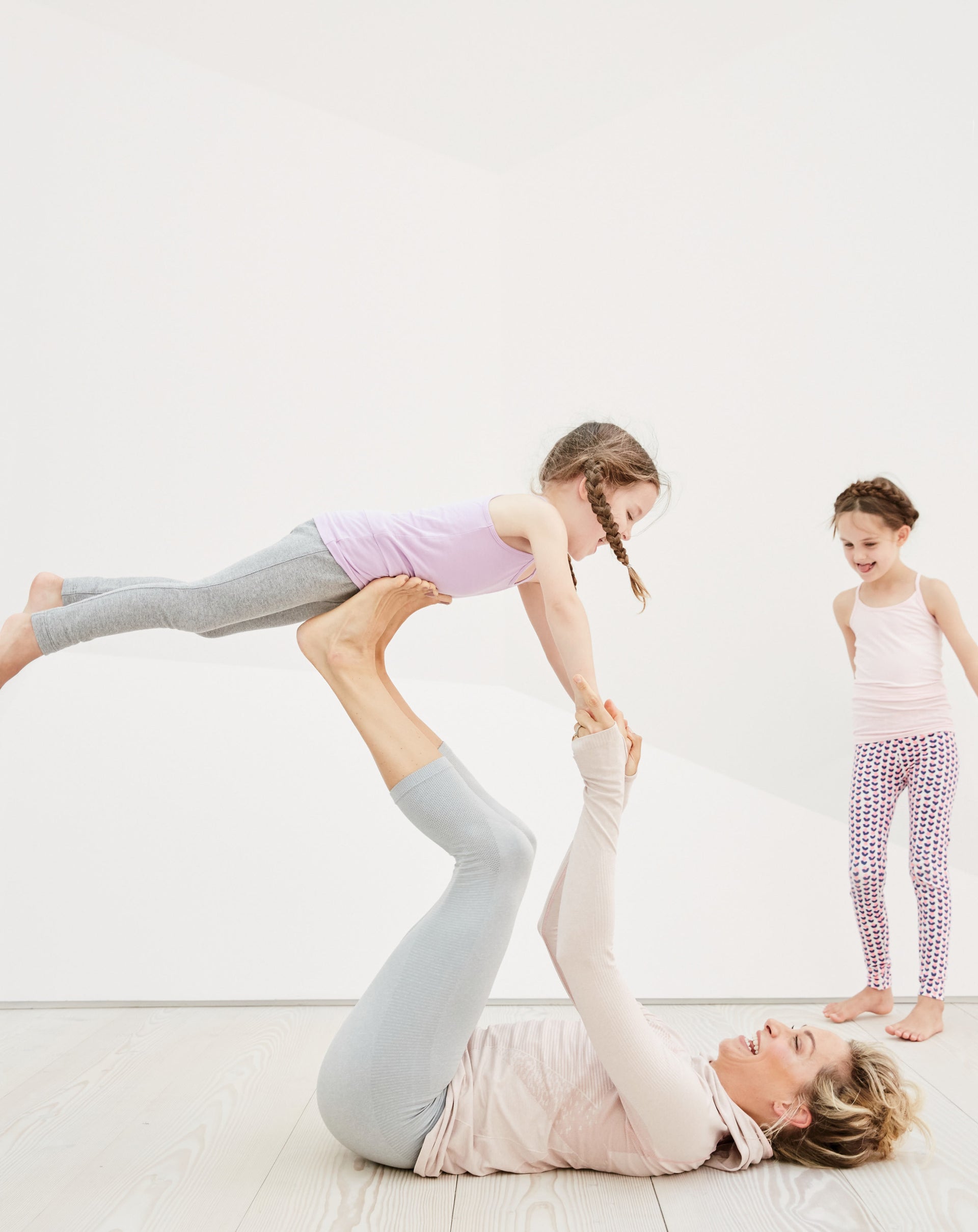 J.Crew And New Balance Team Up For The Activewear Collection Of Your ...