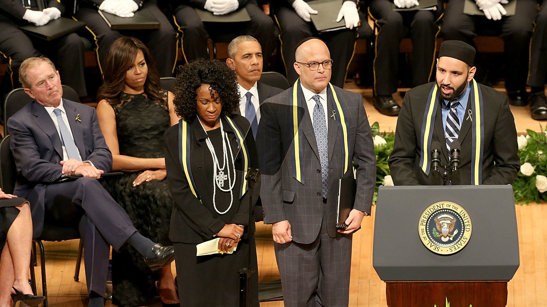 An Ahmadi Muslim's Letter To Sunni Muslim Leaders In America | HuffPost