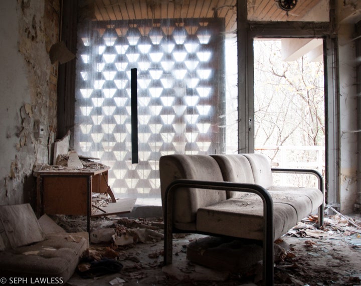 The Ghost of Saddam Haunts This Abandoned Iraqi Embassy | HuffPost ...