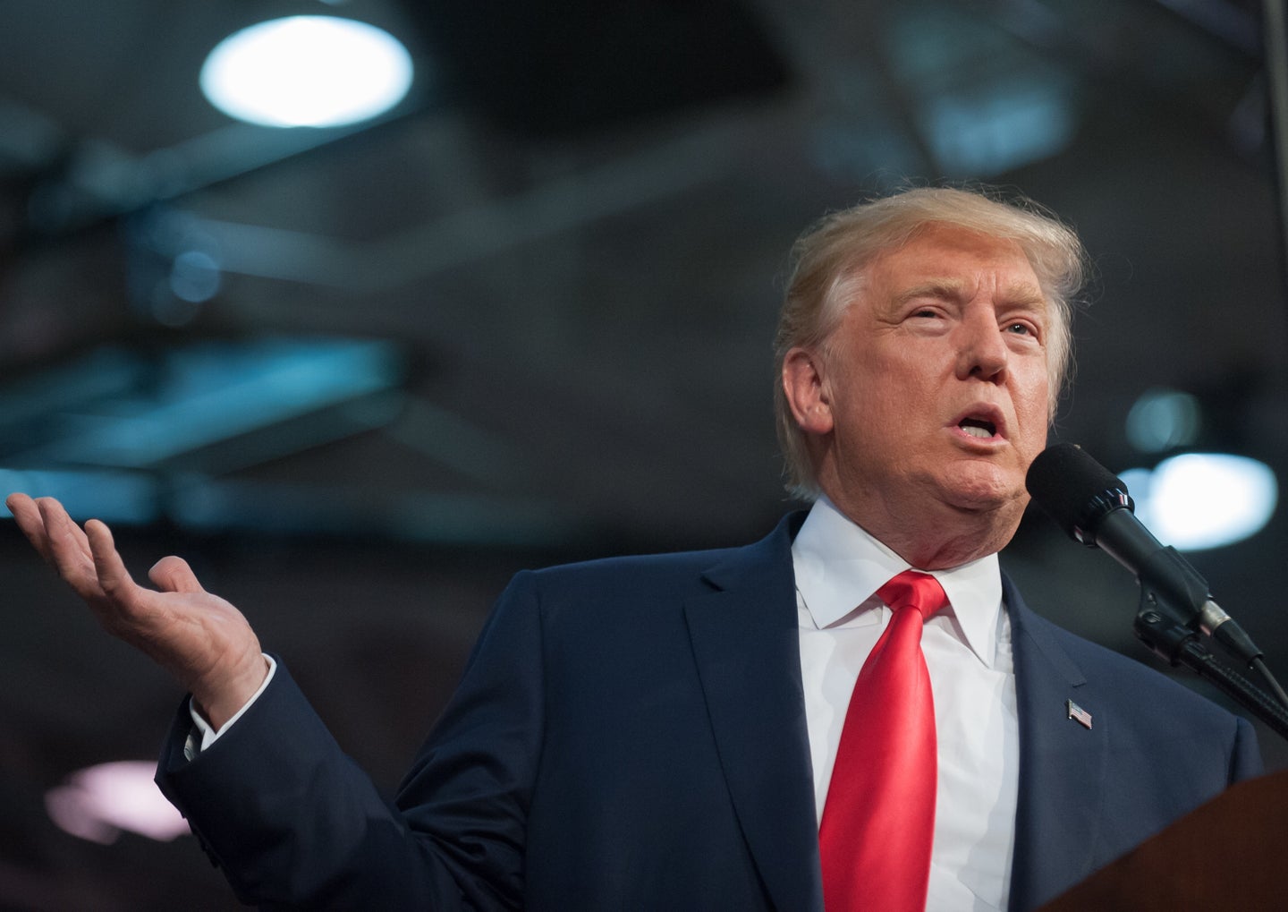 Donald Trump Once Advised Bill Cosby How To Handle Assault Allegations ...