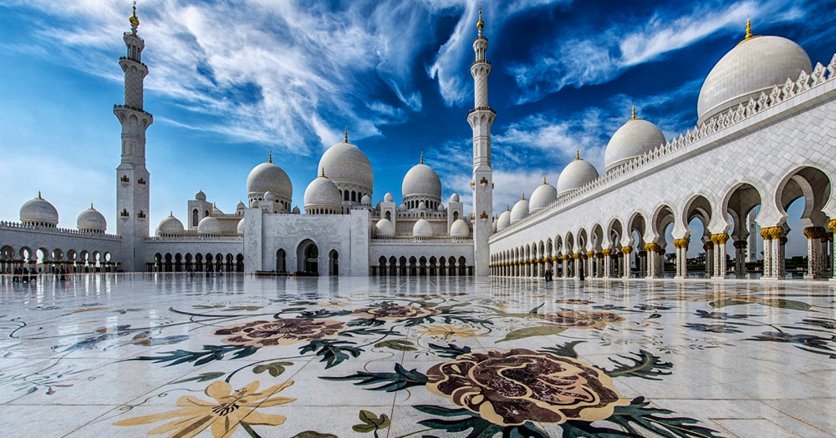 World’s Top 10 Beautiful Islamic Architecture to see in your life time ...