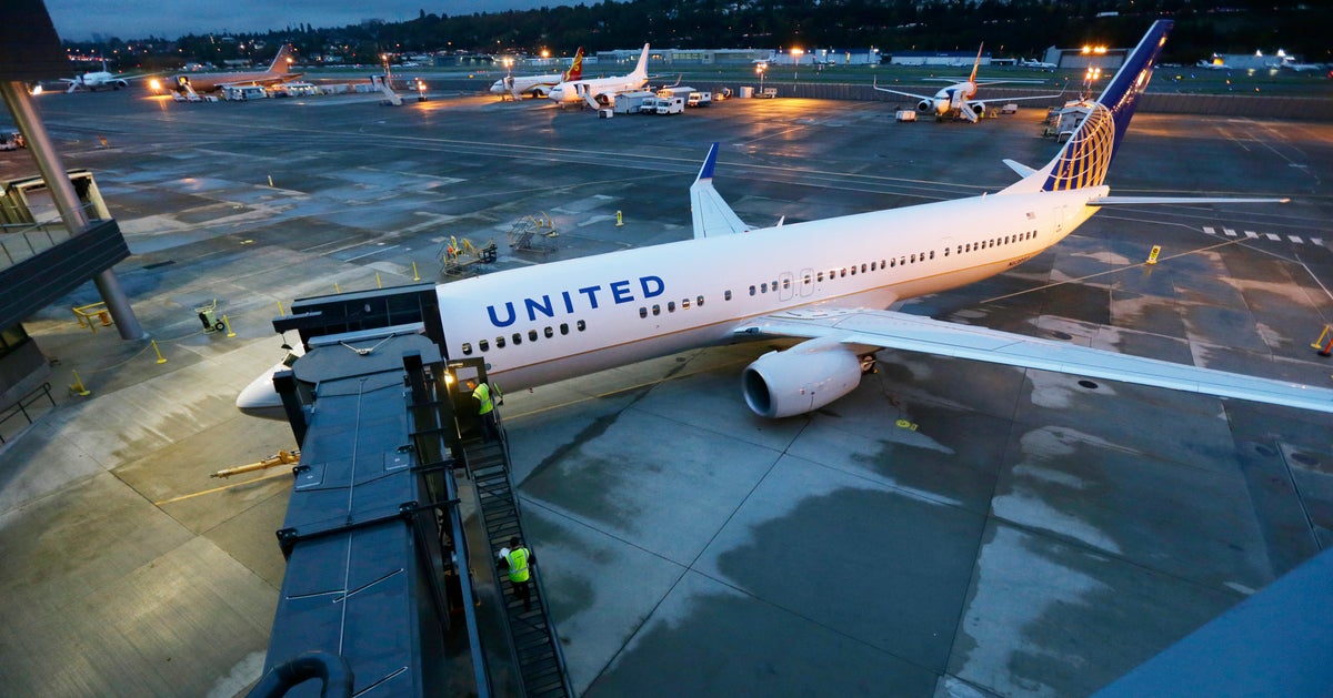 United Airlines Flight Delays Caused By Major Computer System Meltdown ...