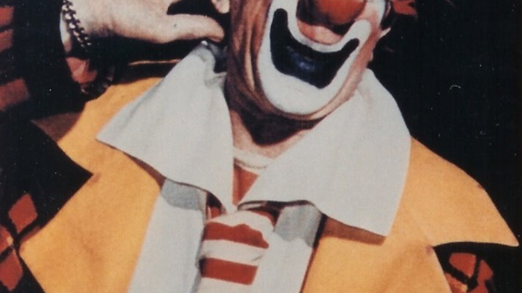 It's Time For Real Clowns To Do This | HuffPost null