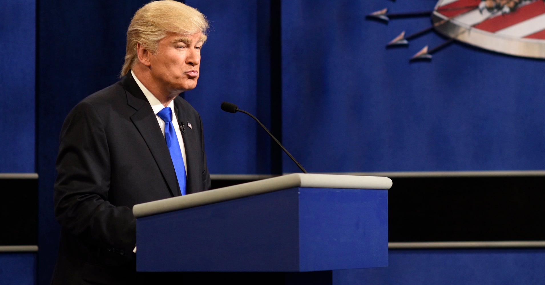 Why Are People So Excited About Snls Toothless Trump Huffpost