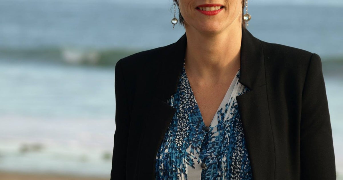 Carolin Hauser Helping Women Manifest 5 figures In Hours! | HuffPost ...