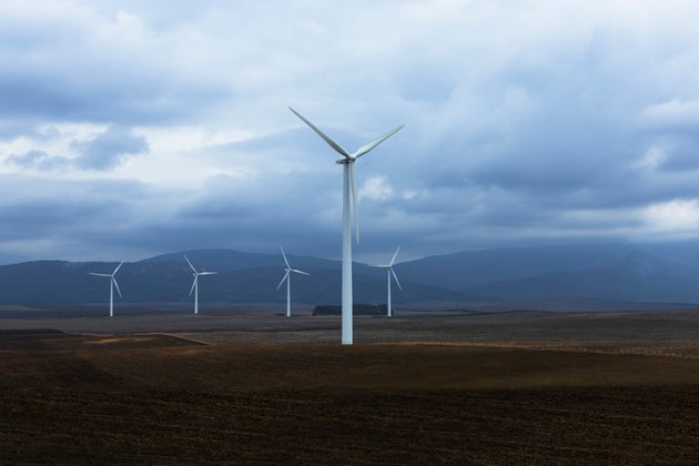 Spain Aims For 100% Renewable Energy, And Experts Think It's Achievable ...