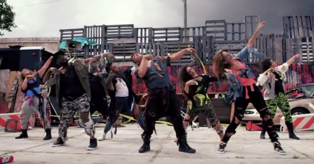 Zumba Zombies Dancing Dead Scare up Halloween Excitement | HuffPost ...