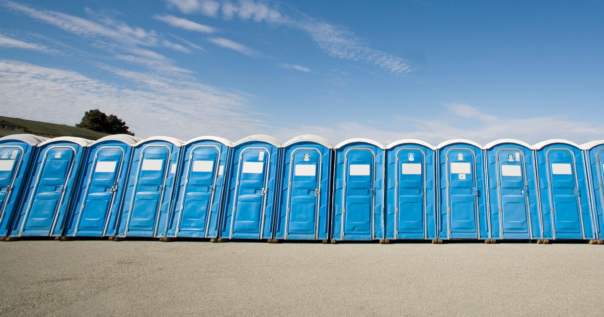 How To Make Yourself Poop Before A Run | HuffPost Life