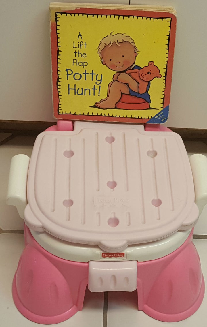 HOW TO POTTY TRAIN YOUR 2YR OLD TODDLER IN 2 DAYS WITHOUT A MESS ...