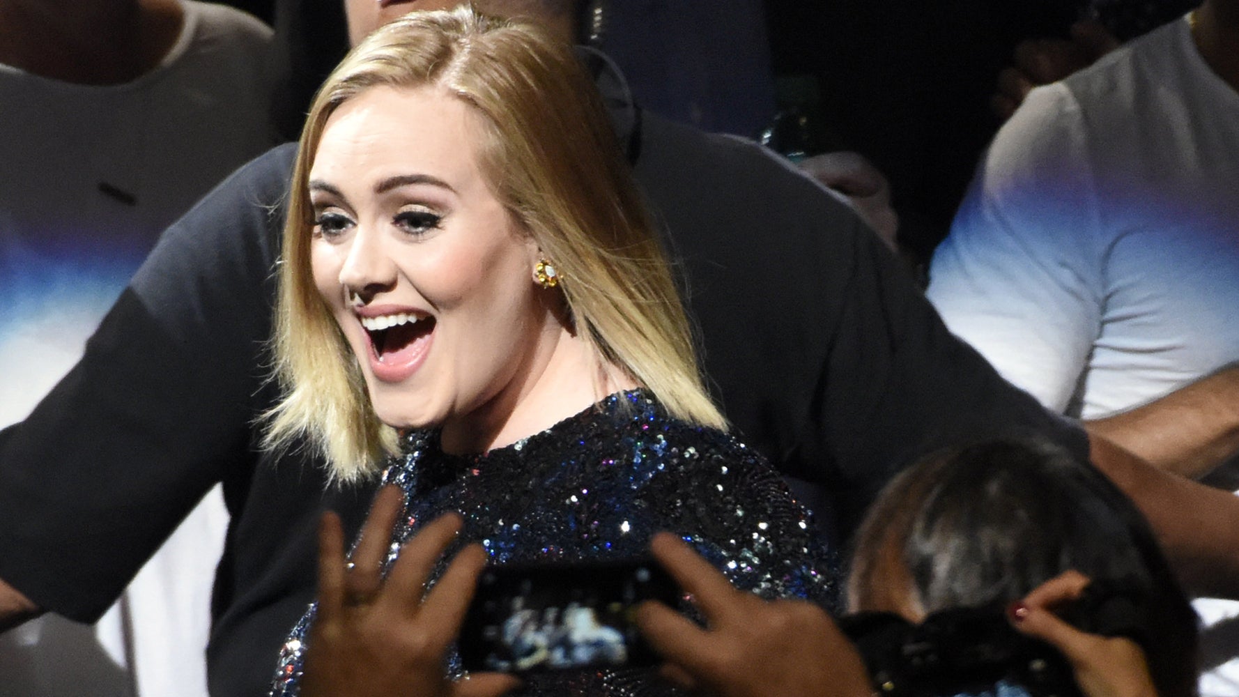Adele Endorses Hillary Clinton During Miami Concert | HuffPost
