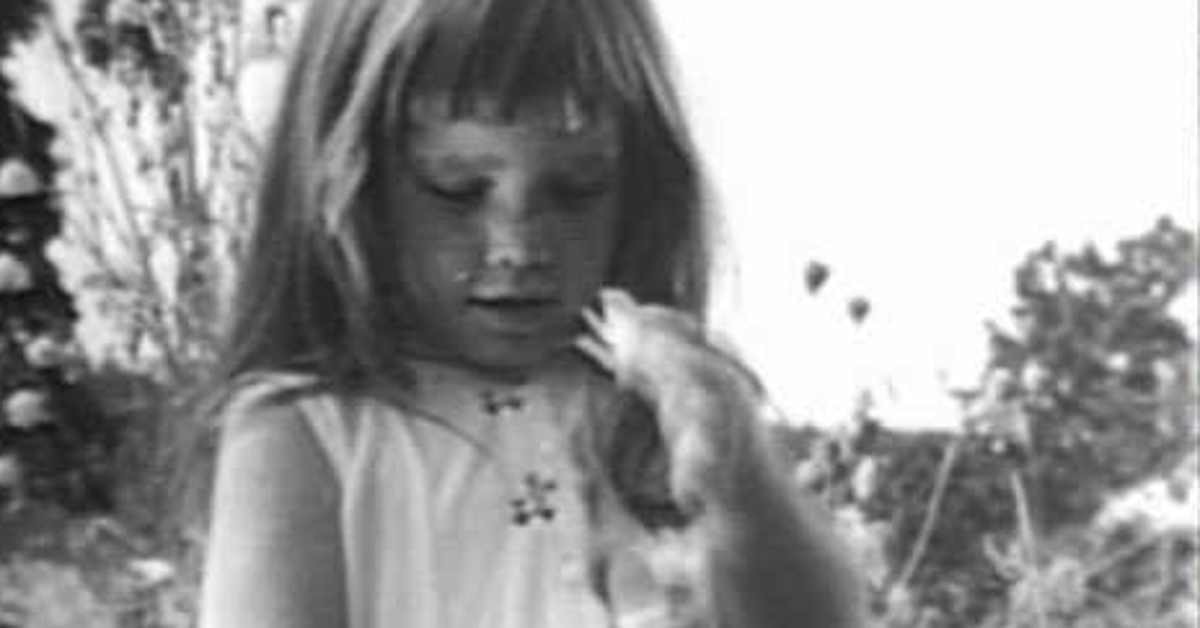 The Girl From The Haunting 'Daisy' Ad Is Back, This Time To Warn ...