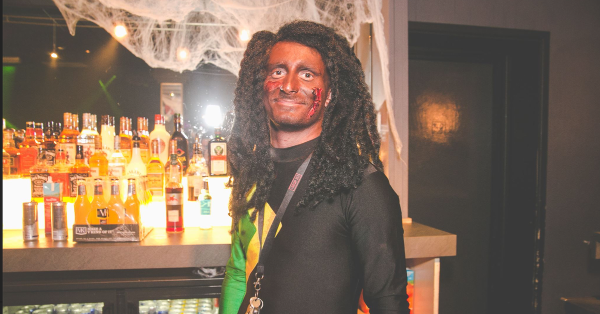 Nightclub Unit 1 Exeter Accused Of Racism After Bartender Pictured In ...